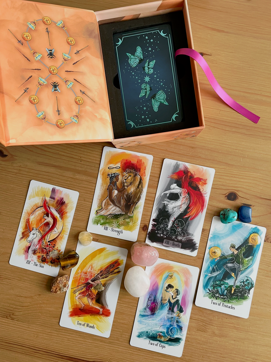 Luminous Flow Tarot Deck First Edition – Ethony Tarot