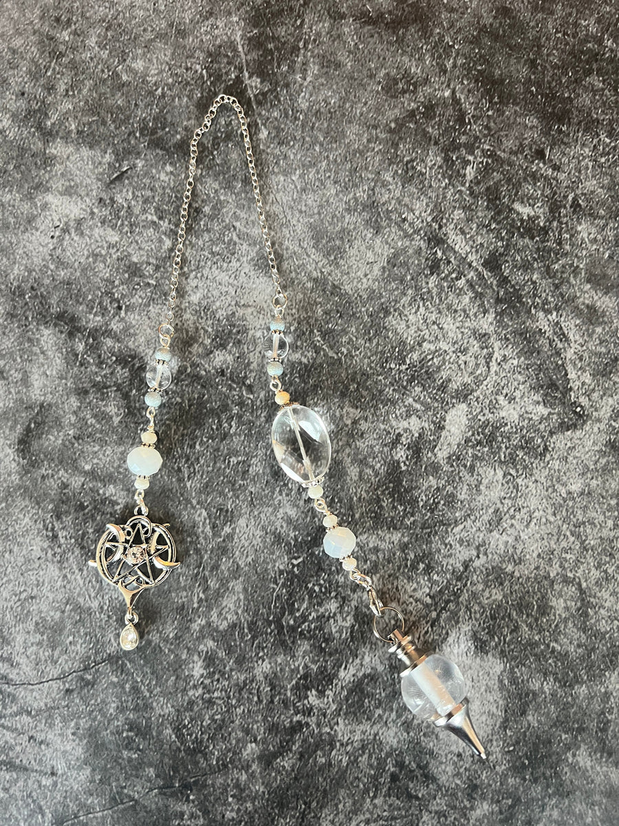 Clear Quartz Handmade Gemstone Pendulums - Divination Pendulum, Crysta ...